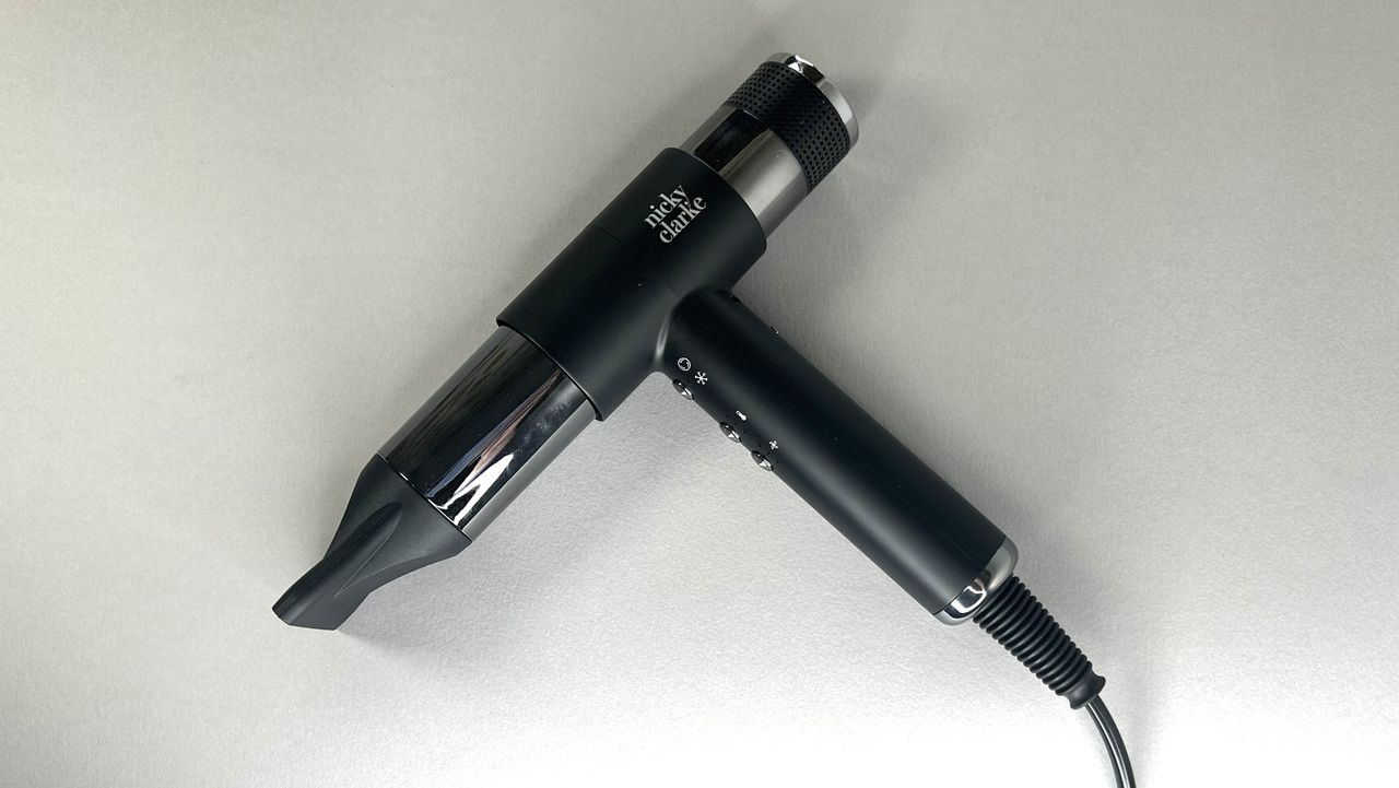 Nicky Clarke AirStyle PRO review: effortless, beautiful curls with this ...