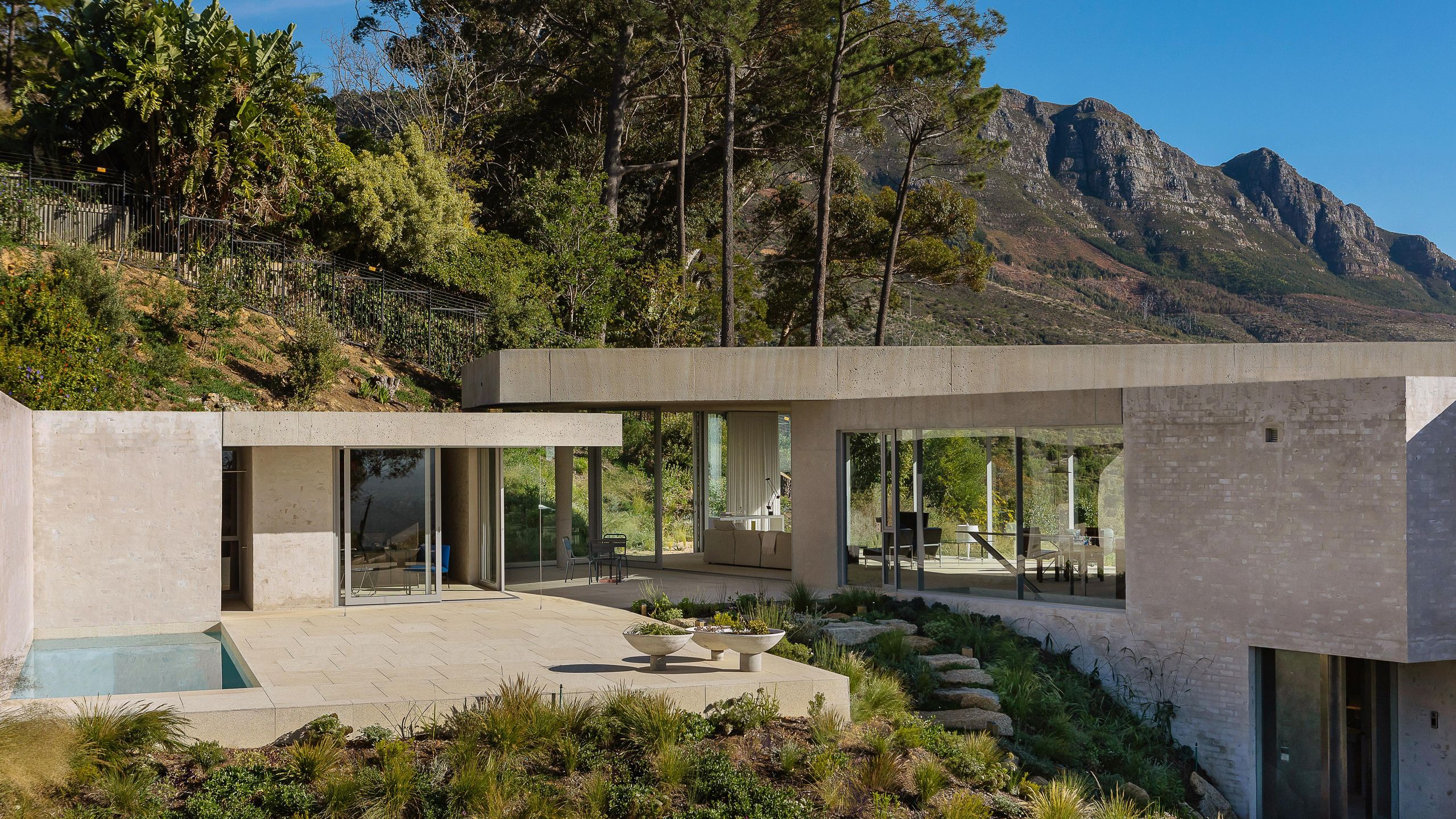 Mountain House makes the most of its spectacular site | Wallpaper*