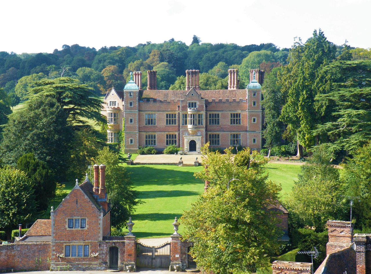 A majestic country estate set in 300 acres of historic parkland in Kent ...