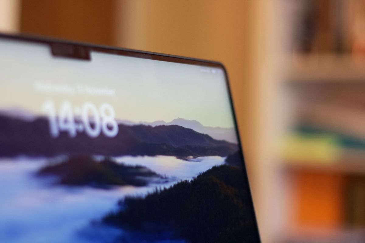 MacBook Pro 16-inch (M3 Max, 2023) review: Back in Black and better ...