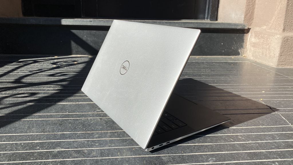Dell XPS 15 (9500) Review: Professional Glow-up | Tom's Hardware