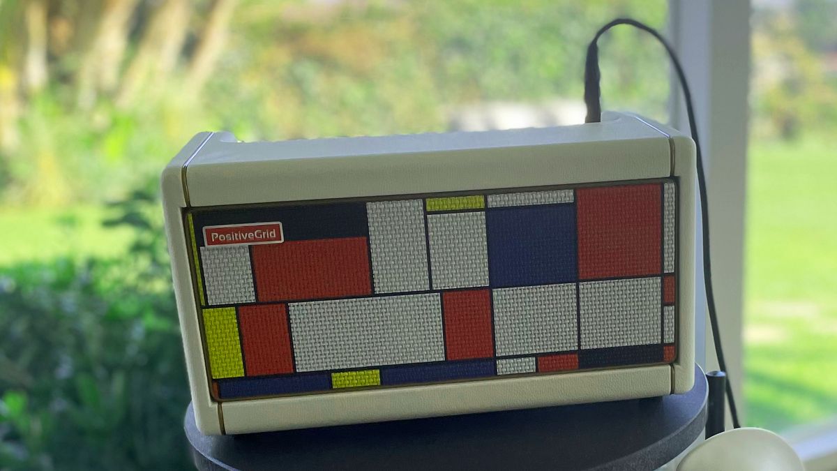 You can now customise your Spark amp with personalised speaker covers ...