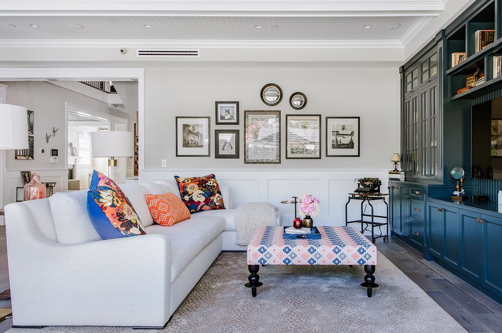 How can I divide a room with furniture? 7 ways to zone flexible spaces ...