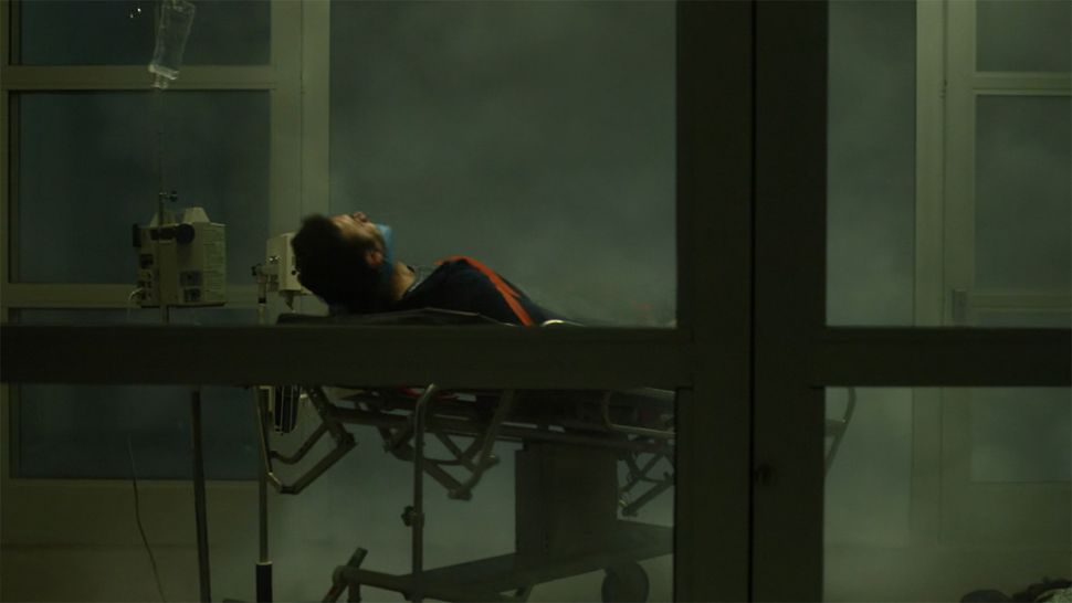 Adapting Stephen King's The Mist: The 2015 TV Show Is Stuck In No Man’s ...