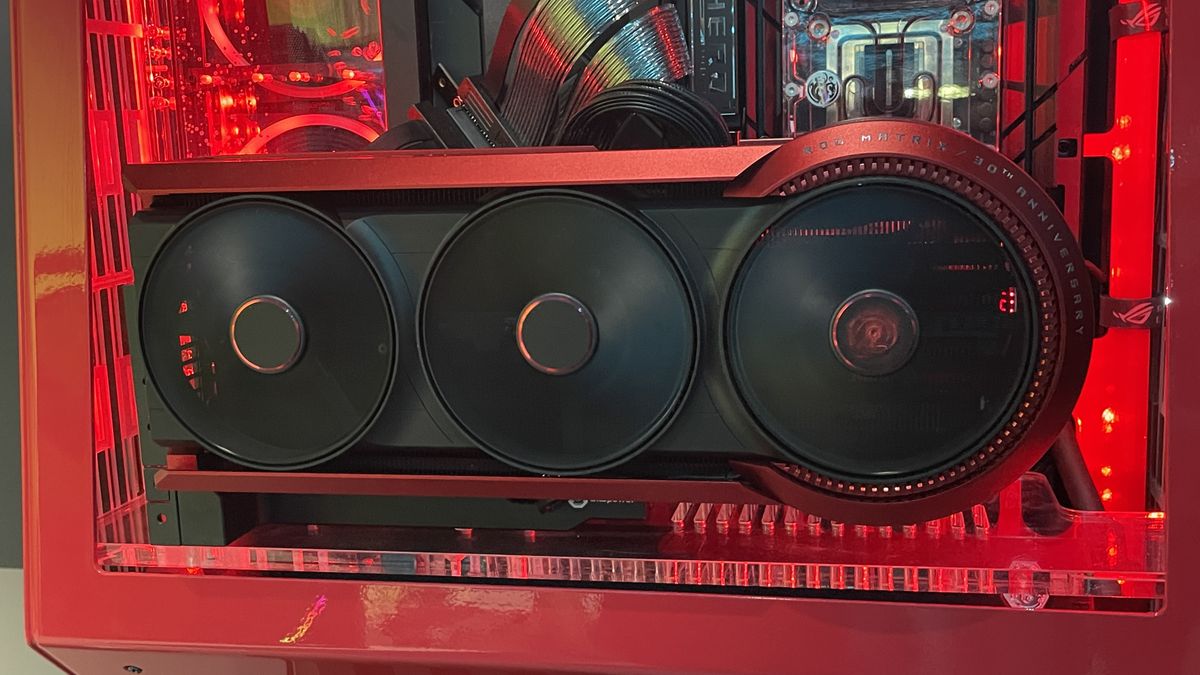 Call that ideal GPU physique? Nah, the 800 W 30th anniversary Asus ROG ...