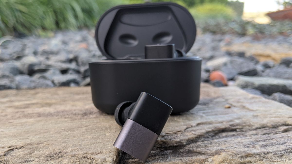 Status Audio Between Pro review | Laptop Mag