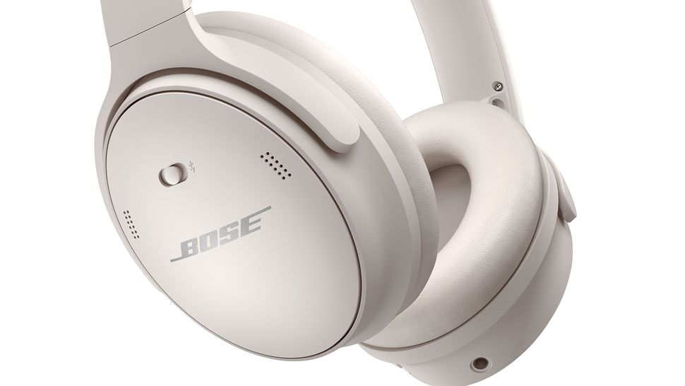 Bose QuietComfort 45 review: noise-cancelling kings | What Hi-Fi?