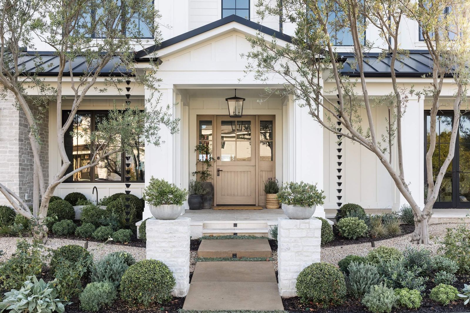 5 Easy Landscaping Projects to Tackle This Weekend That Will Make Your ...