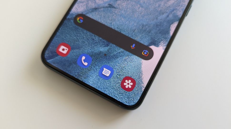 Samsung Galaxy S22 review: The little smartphone that could | Android ...