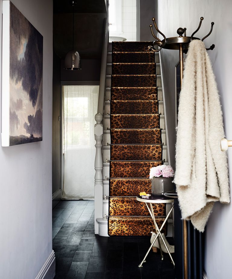 Small hallway ideas: 10 tips to make an entryway look bigger | Homes ...