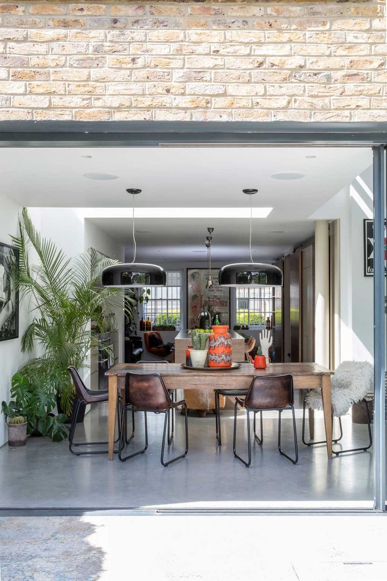 House Tours Open Door with Interior Designer, Julia Thompson | Livingetc