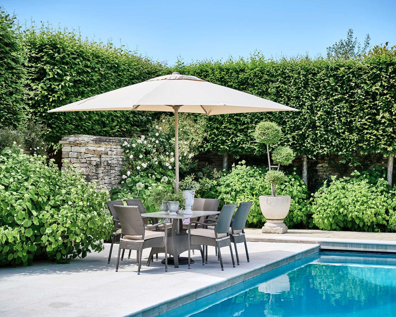 Pool patio ideas: 14 looks for chic poolside spaces | Gardeningetc