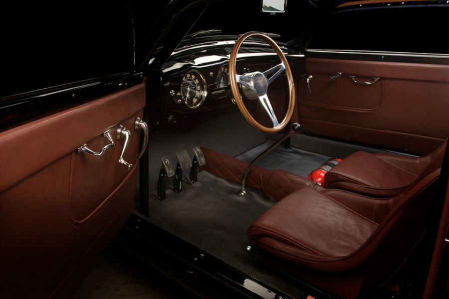 Restomod Italian cars: classics reborn for modern roads | Wallpaper