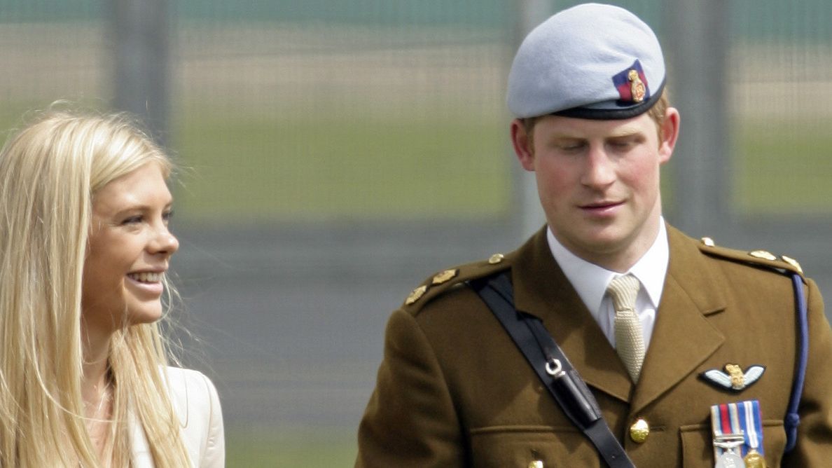 The Queen's Former Personal Chef, Darren McGrady, Ran into Prince Harry ...