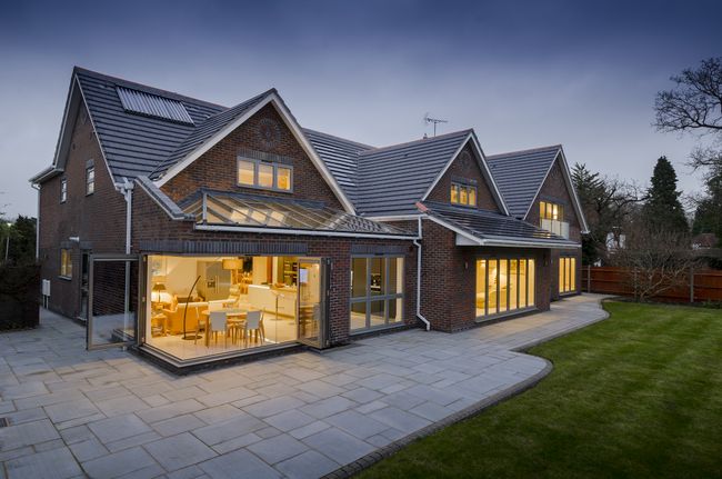 How to choose the right windows styles for your home | Homebuilding