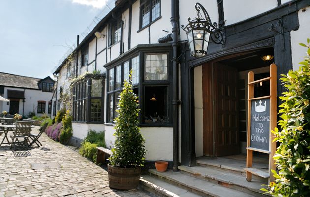 Hotel review: The Crown in Amersham | Country Life
