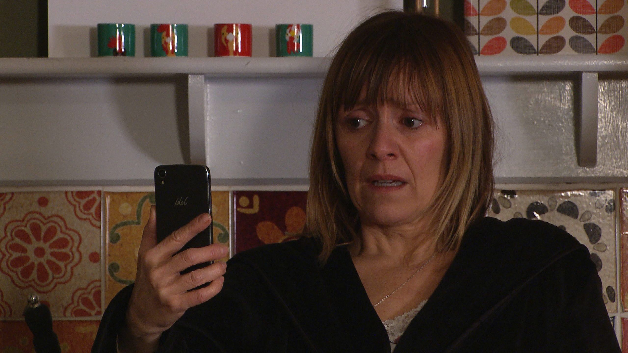 Emmerdale spoilers! TERROR for Rhona who is confronted by Pierce ...