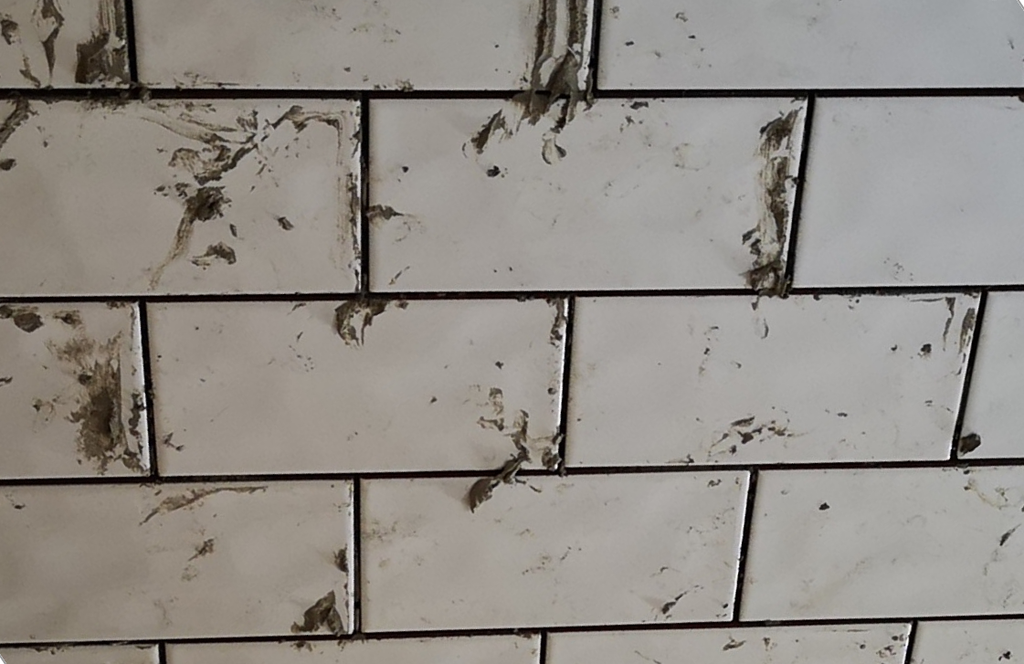 How to Tile a Wall: The Step-by-Step Guide | Homebuilding