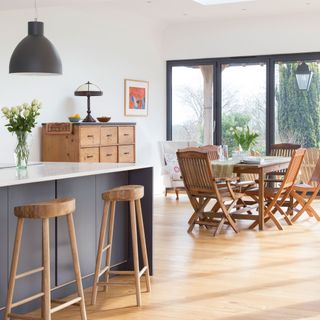 Freestanding kitchen ideas – for those seeking a more relaxed approach ...