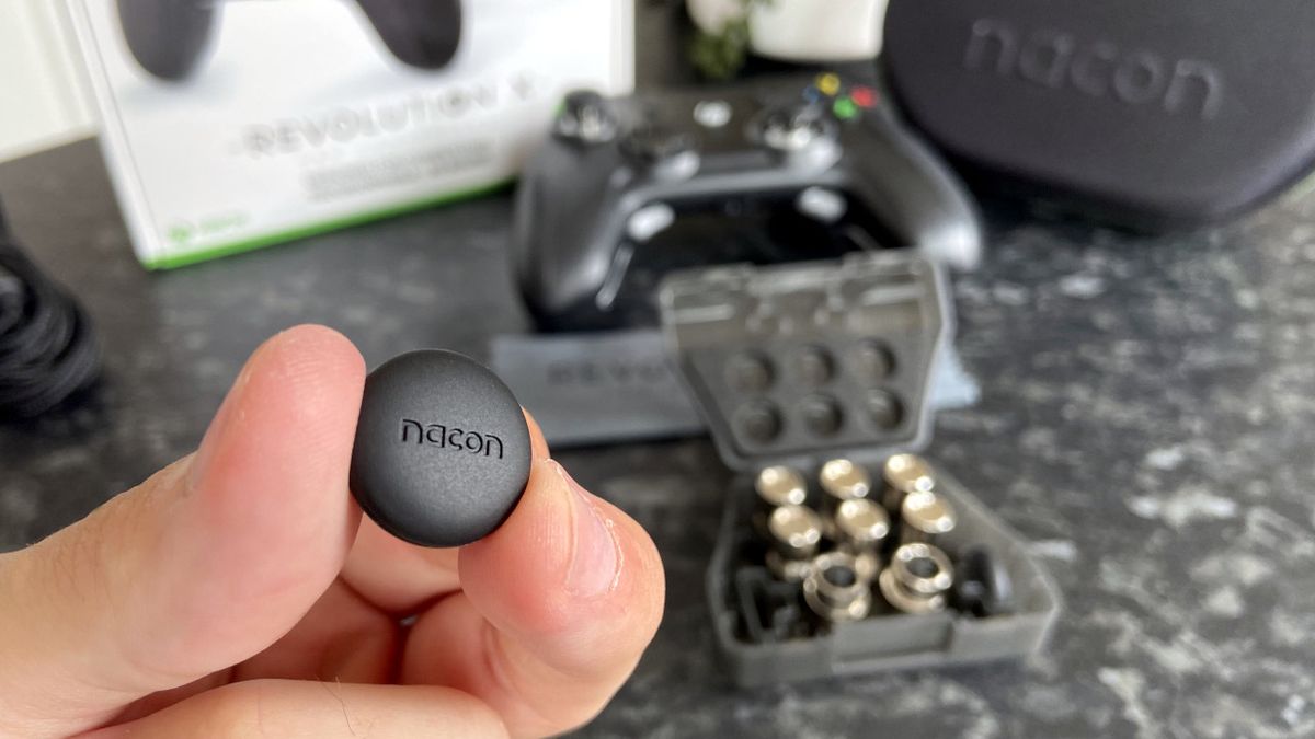 Nacon Revolution X Pro Xbox controller review: A mediocre competitive ...