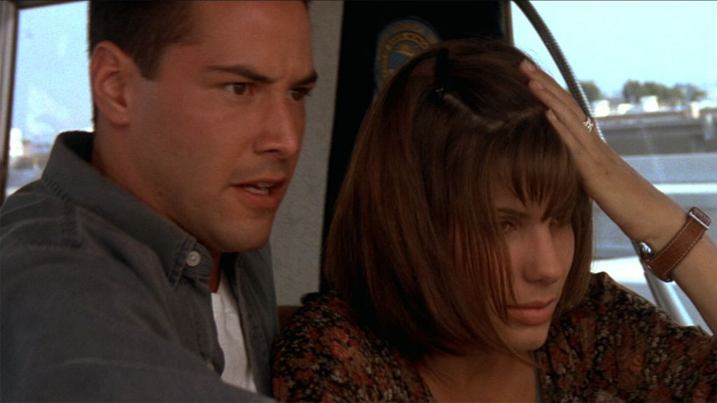 Speed's Sandra Bullock Explains Why Her Building Chemistry With Keanu ...
