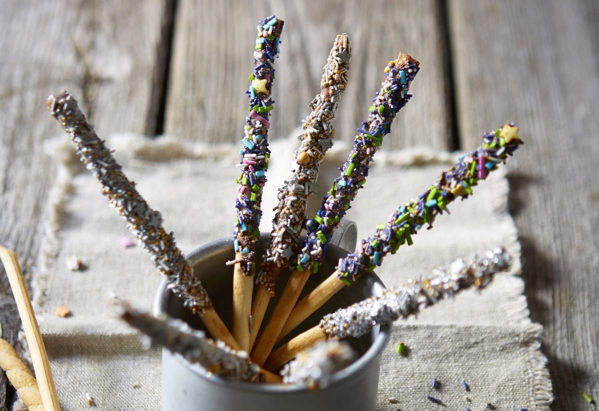 Edible sparklers | Snack Recipes | GoodtoKnow