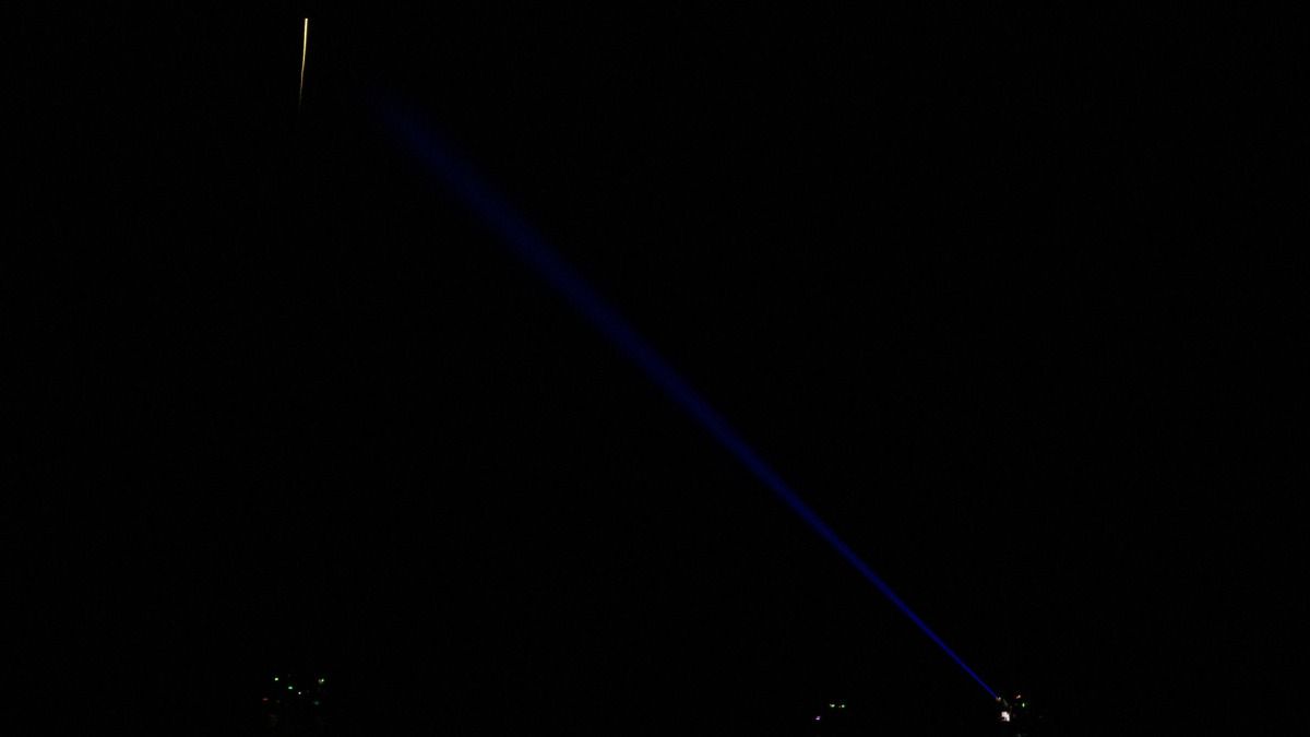 See SpaceX's Crew-3 Dragon streak to Earth in amazing photos | Space