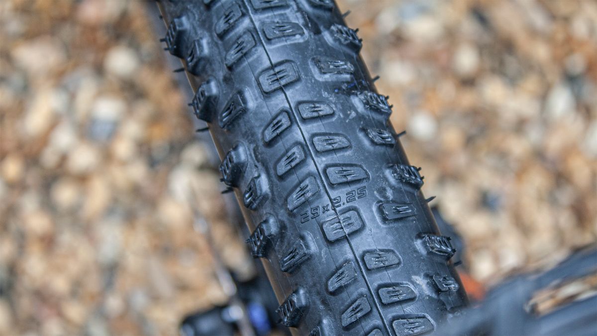 Schwalbe Rocket Ron review | Bike Perfect
