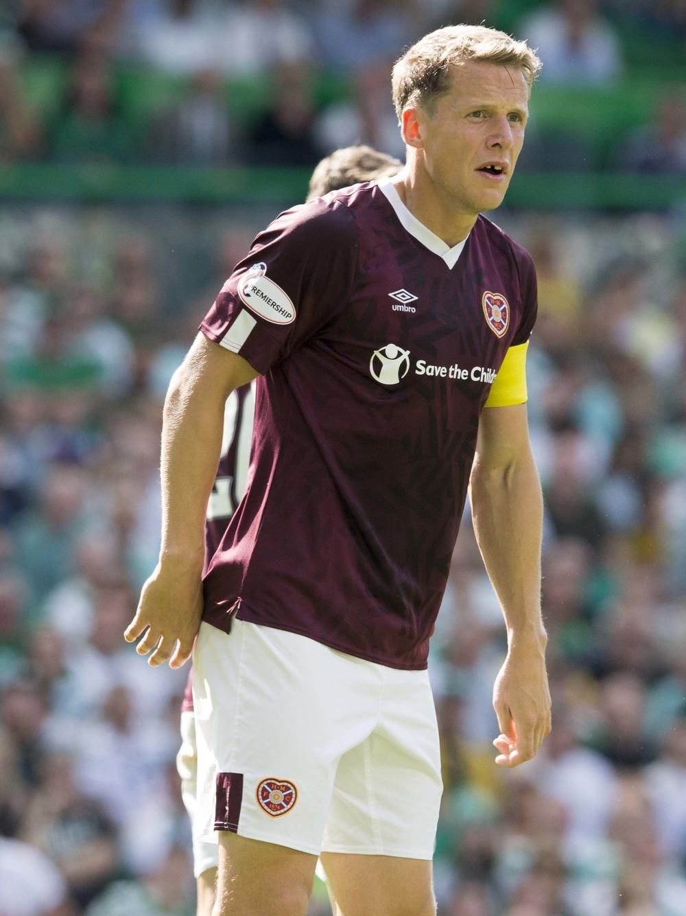 Christophe Berra’s own goal breaks Hearts as they slip second bottom ...