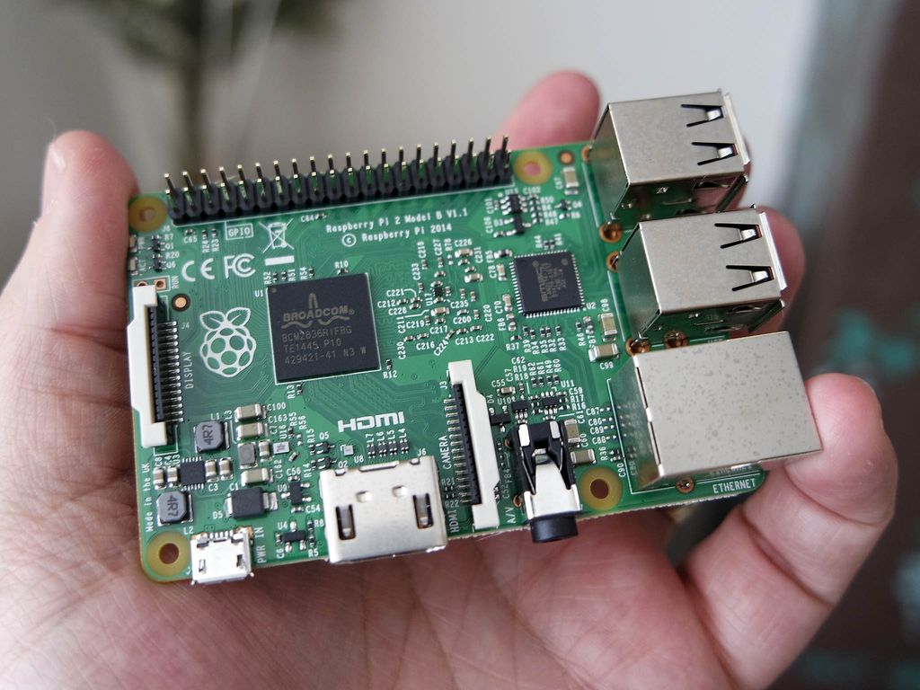 Windows 10 IoT Core for Raspberry Pi 2 and MinnowBoard Max boards ...