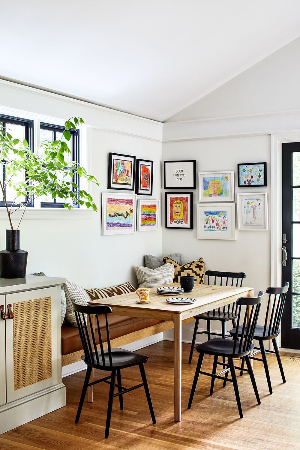 This family home is full of ideas for how to display art | Livingetc