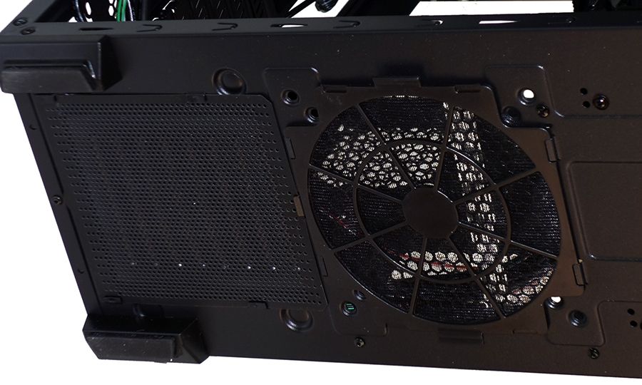 Exterior - Zalman Z11 Neo ATX Case Review - Tom's Hardware | Tom's Hardware