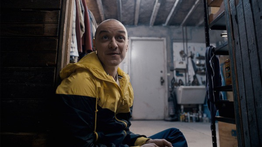 The Story Behind Split's Big Reveal: How M. Night Shyamalan Pulled It ...