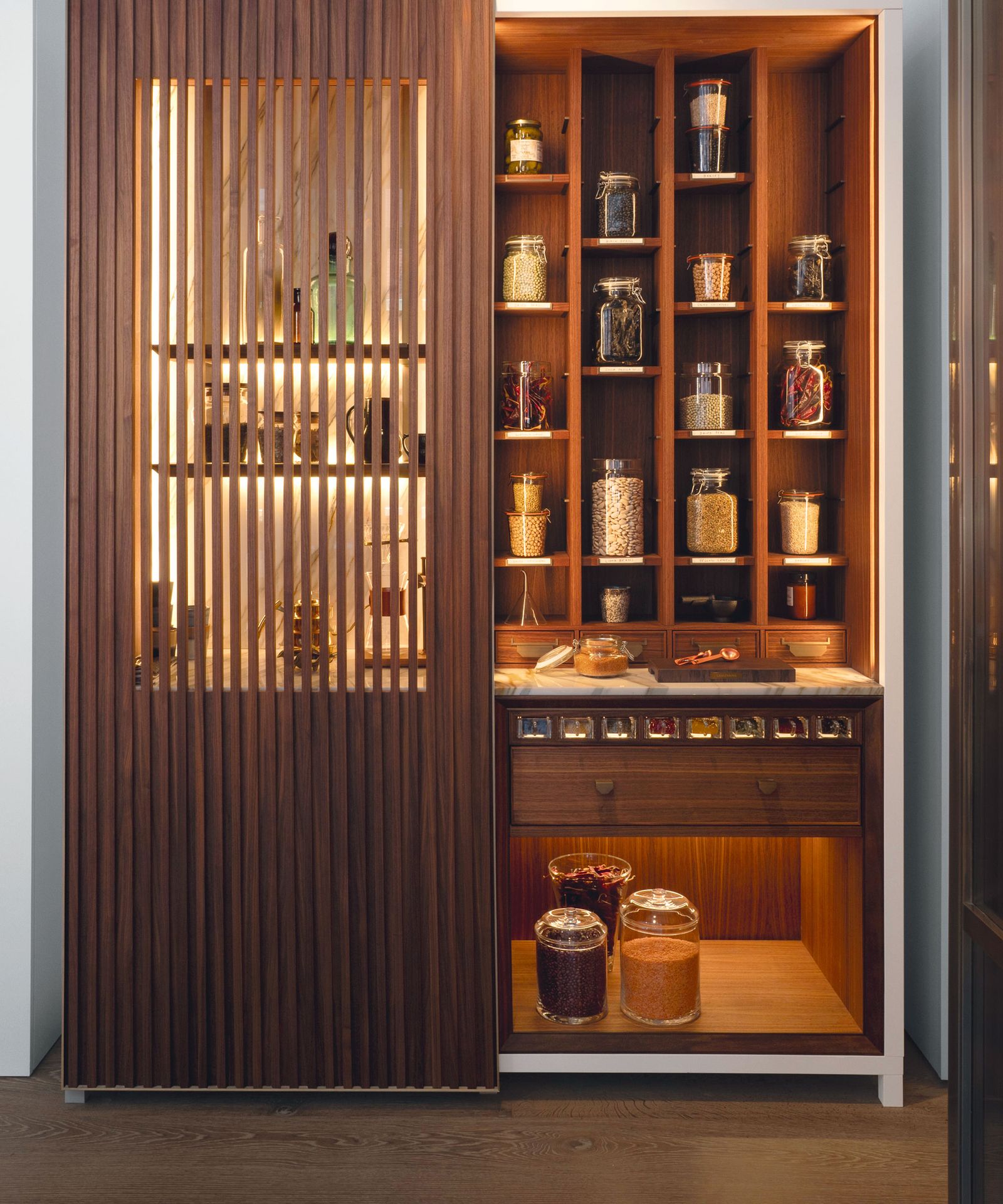 What is the ClutterBug Philosophy? Home organizers explain | Homes and ...