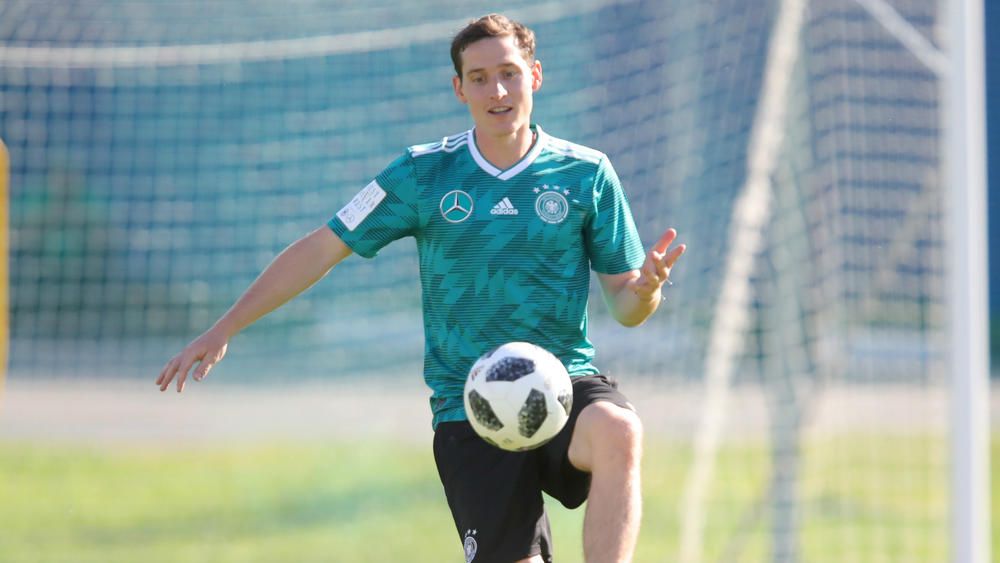 Rudy joins Schalke from Bayern Munich | FourFourTwo