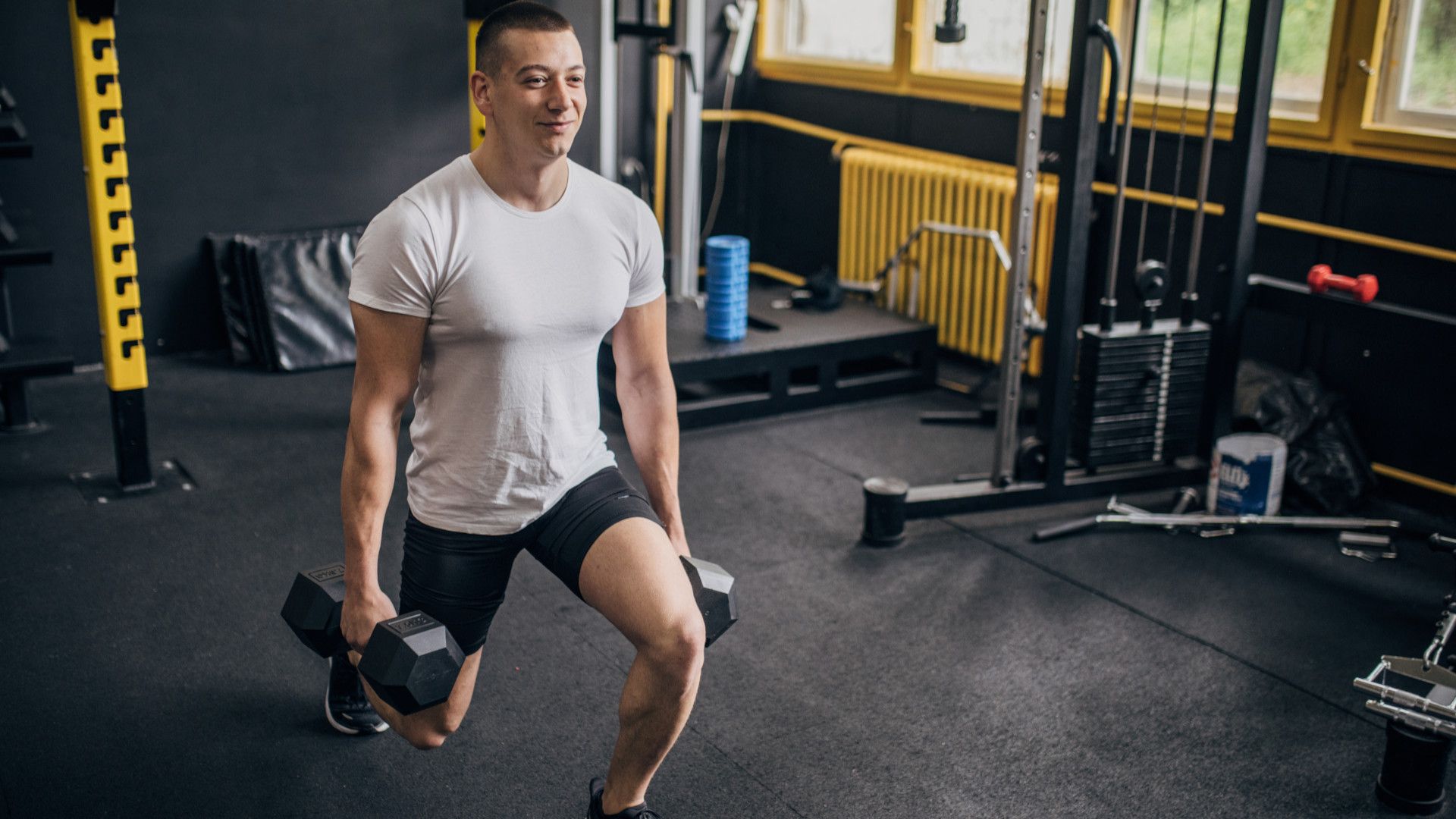 Two dumbbells and these four exercises to build a stronger lower body ...