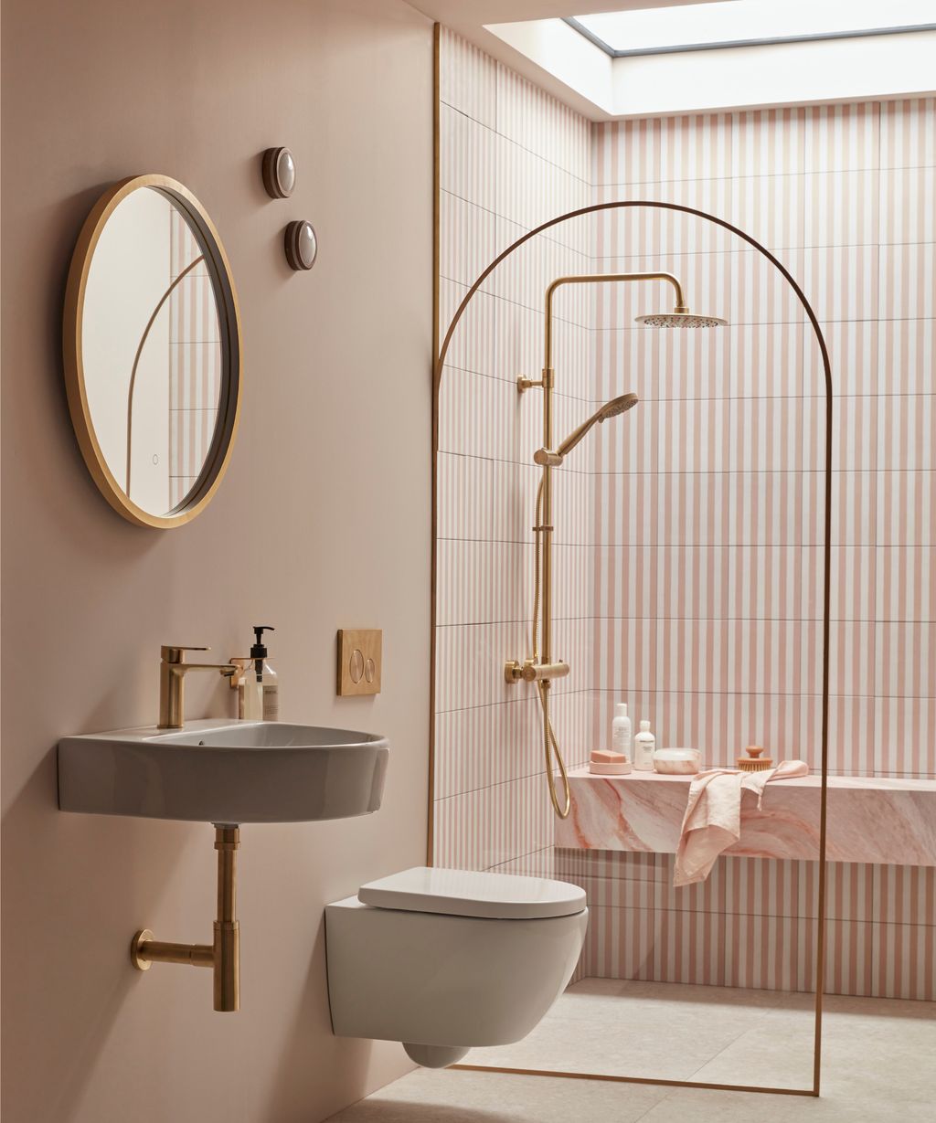 Small shower room ideas to help add a stylish splash | Homebuilding