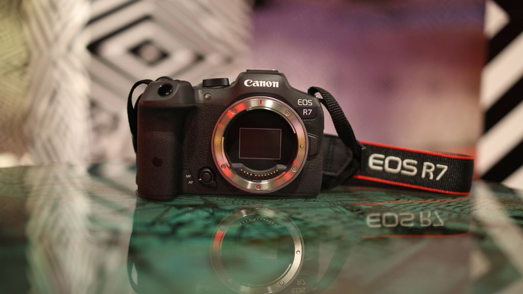 The best Canon EOS R7 prices and deals | Digital Camera World