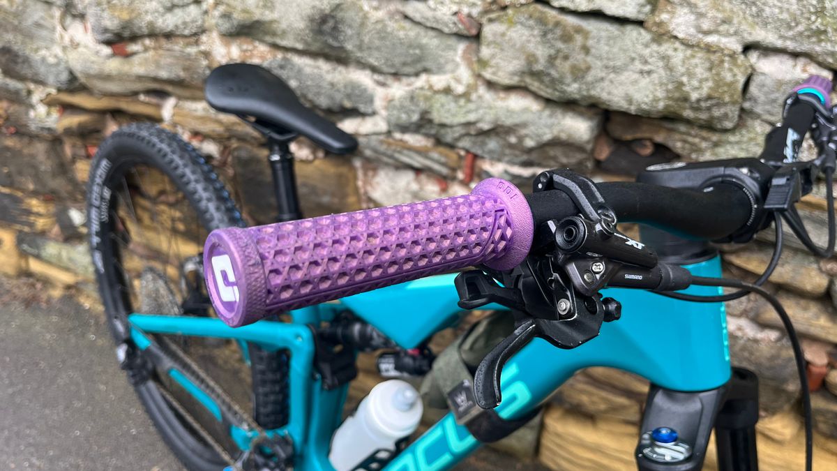 ODI Vans V2.1 grip review – the classic waffle grip reborn | Bike Perfect