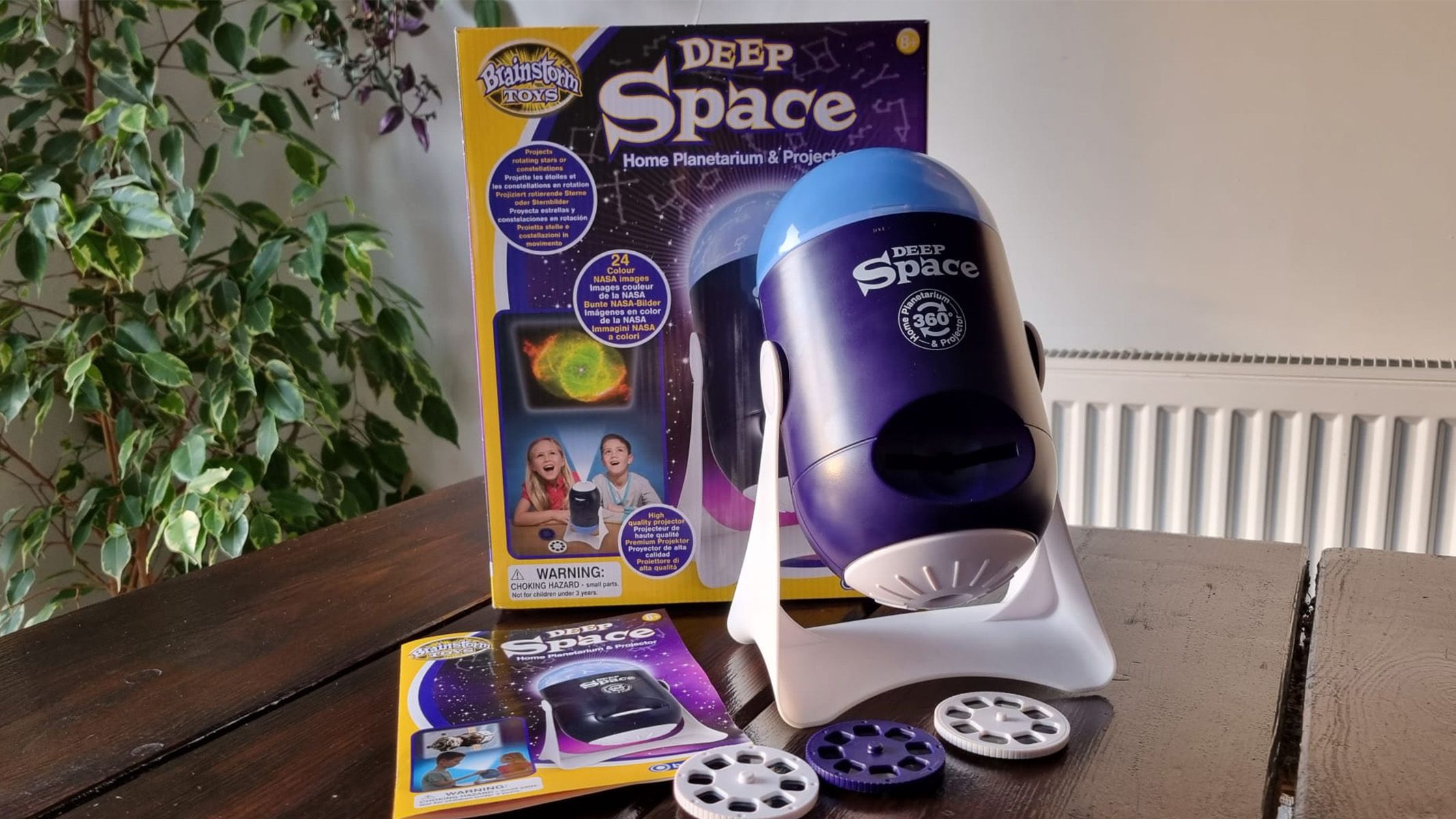 Brainstorm Toys Deep Space Home Planetarium and Projector review | Live ...