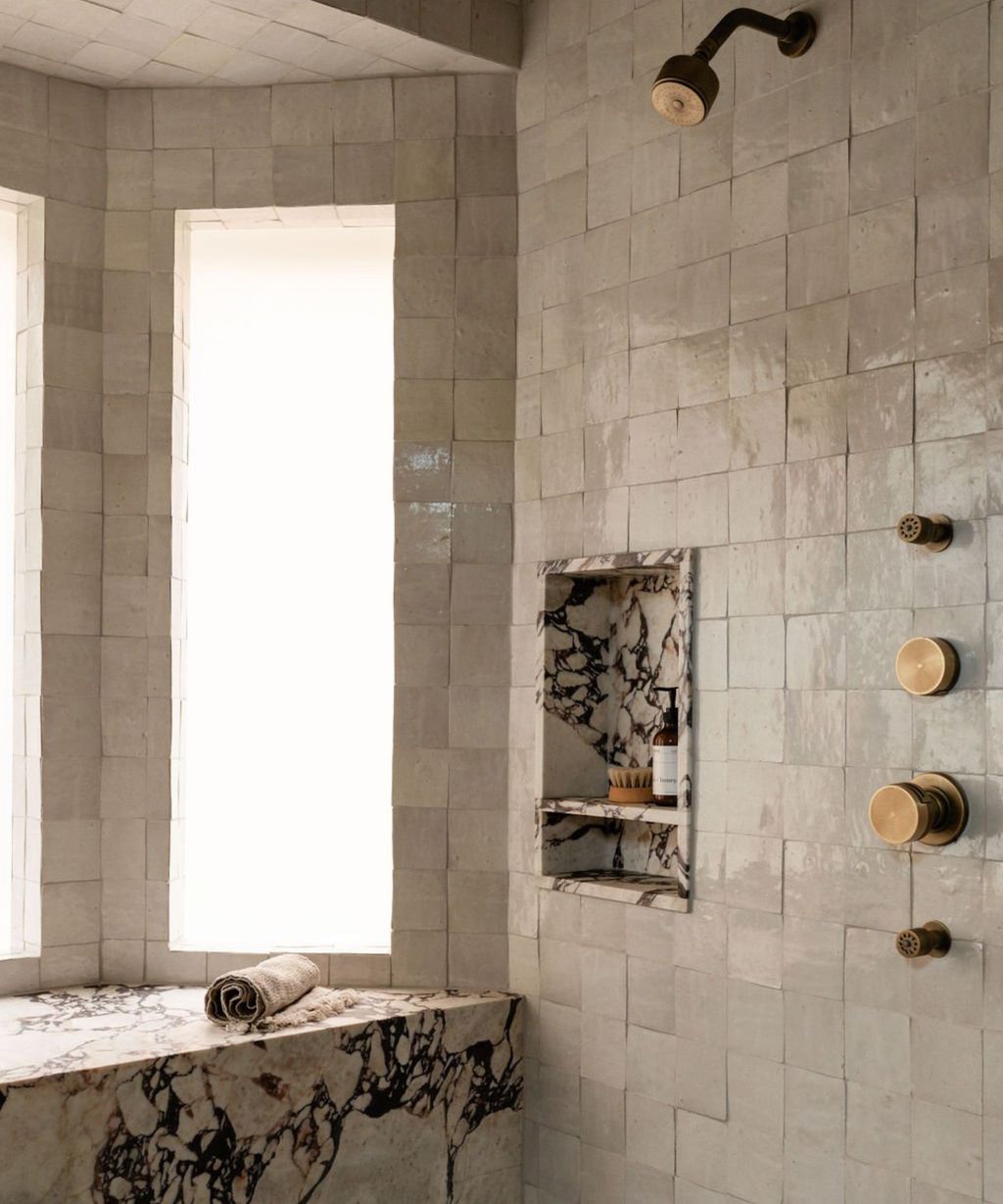 Organizing a bathroom: 10 ways to bring order to the space | Homes and ...