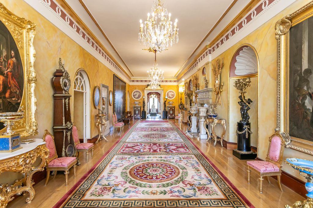 'One of Britain's greatest estates', complete with castle, river and ...