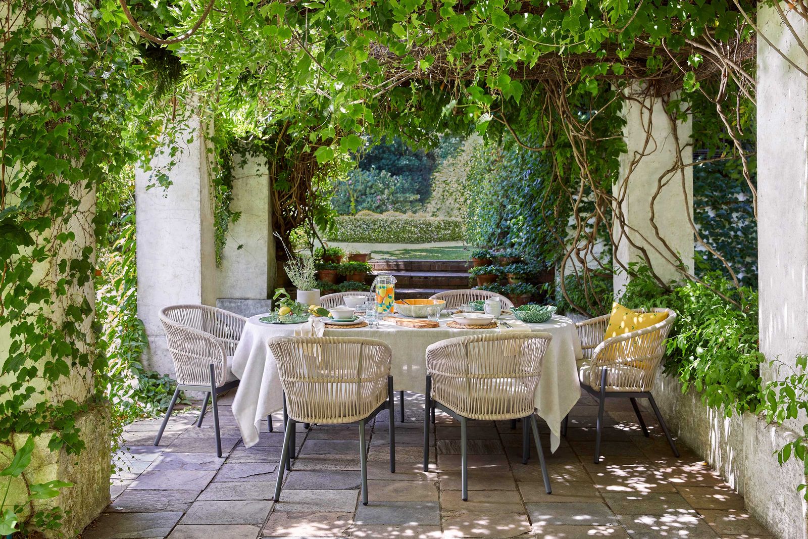 Mediterranean garden ideas: 14 gorgeous ways to plant and style your ...