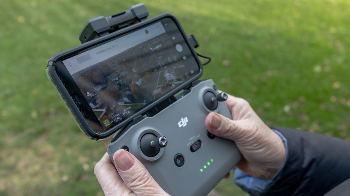 Drone beginner's guide: 9 essential tips for safe and skilled piloting ...