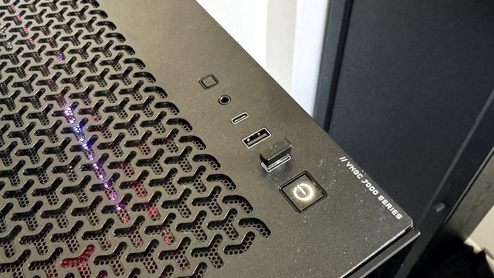 Corsair Vengeance i7600 review: Premium performance | Tom's Hardware
