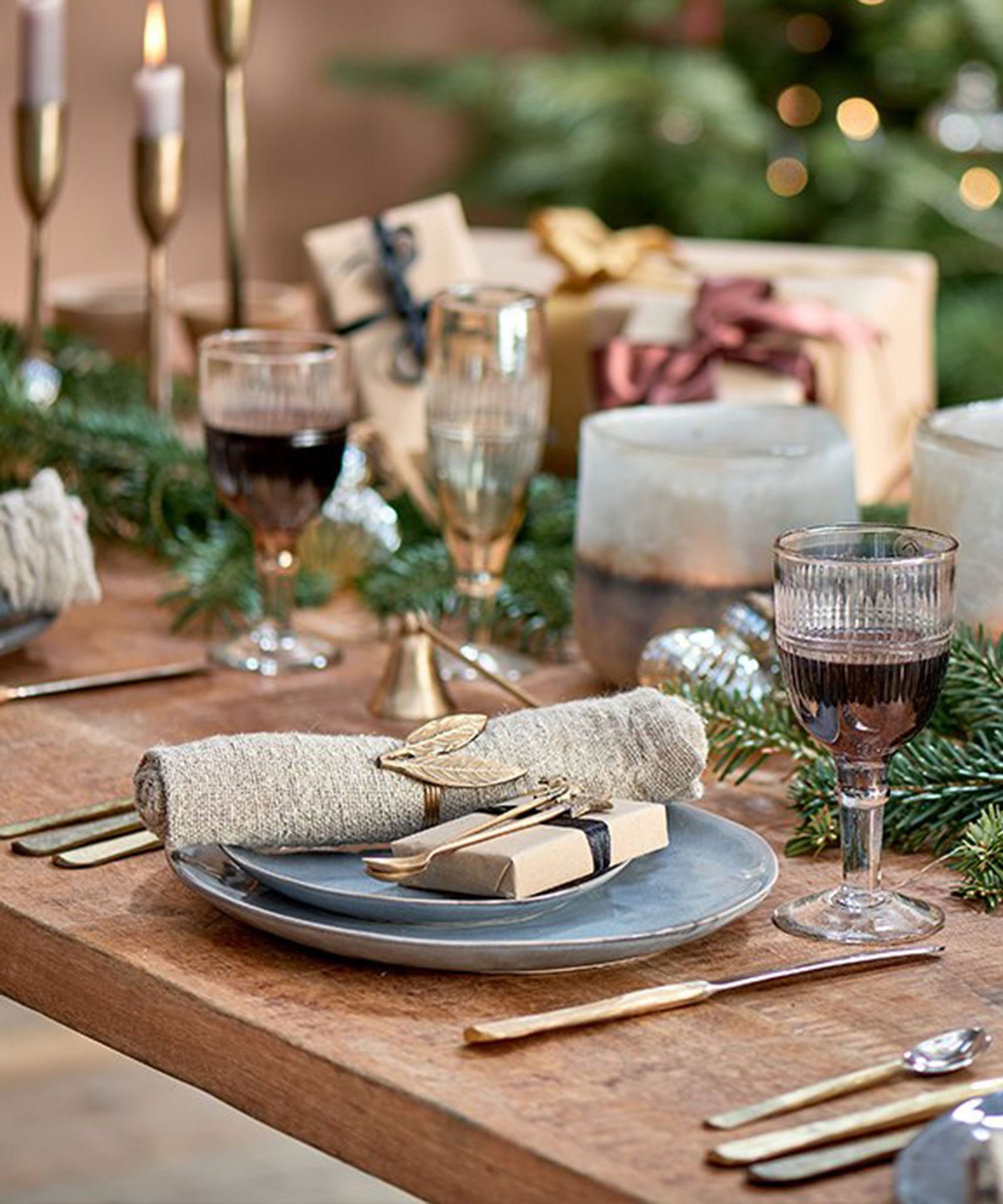 8 New Year table decor ideas for celebrating in style | Homes and Gardens