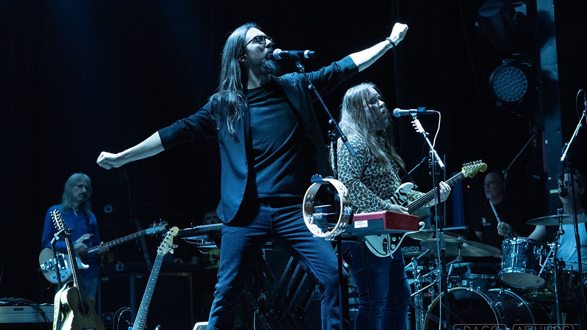 "Did we mention that there’s also a pool?" Prog sets sail on Cruise To ...