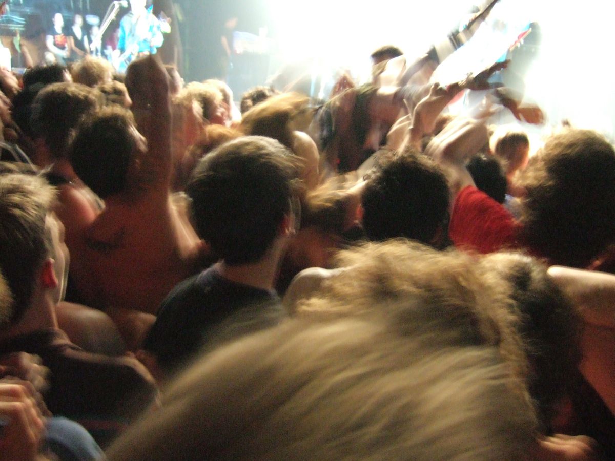 Boston Police Set to Crack Down on Moshing | Guitar World