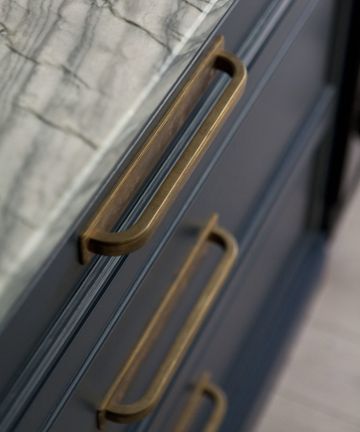 Kitchen cabinet hardware ideas: 10 styles that always look good | Homes ...