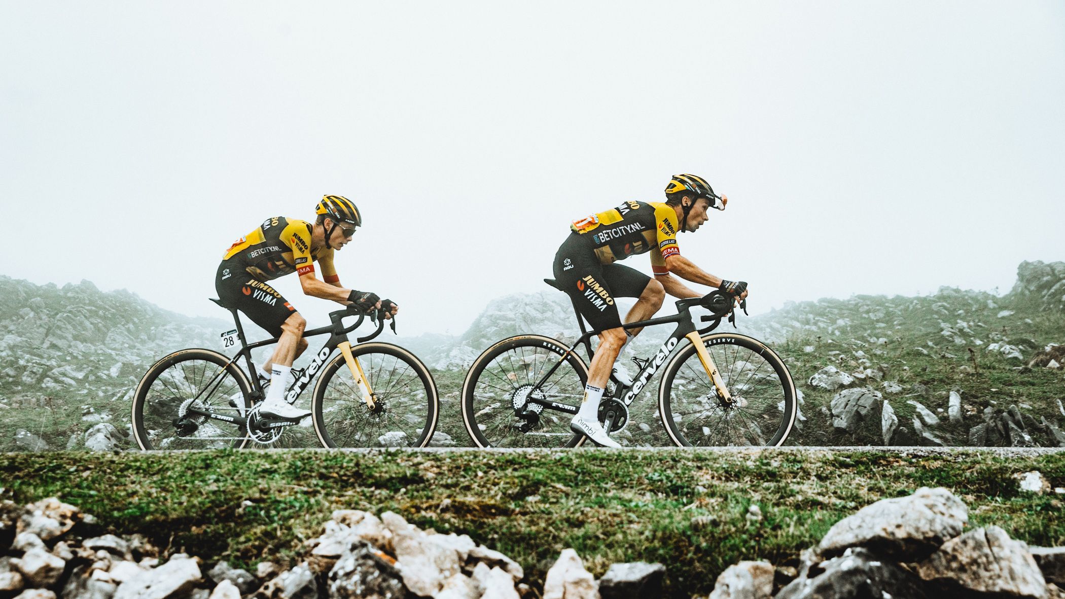 The mythical Altu de L'Angliru - Vuelta a España Gallery | Cyclingnews